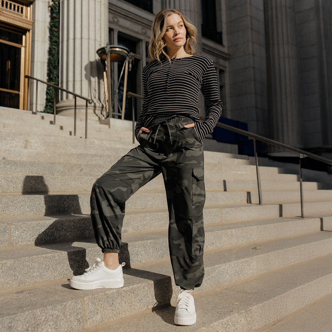 Jetsetter Cargo Joggers, Camo - Albion Fit